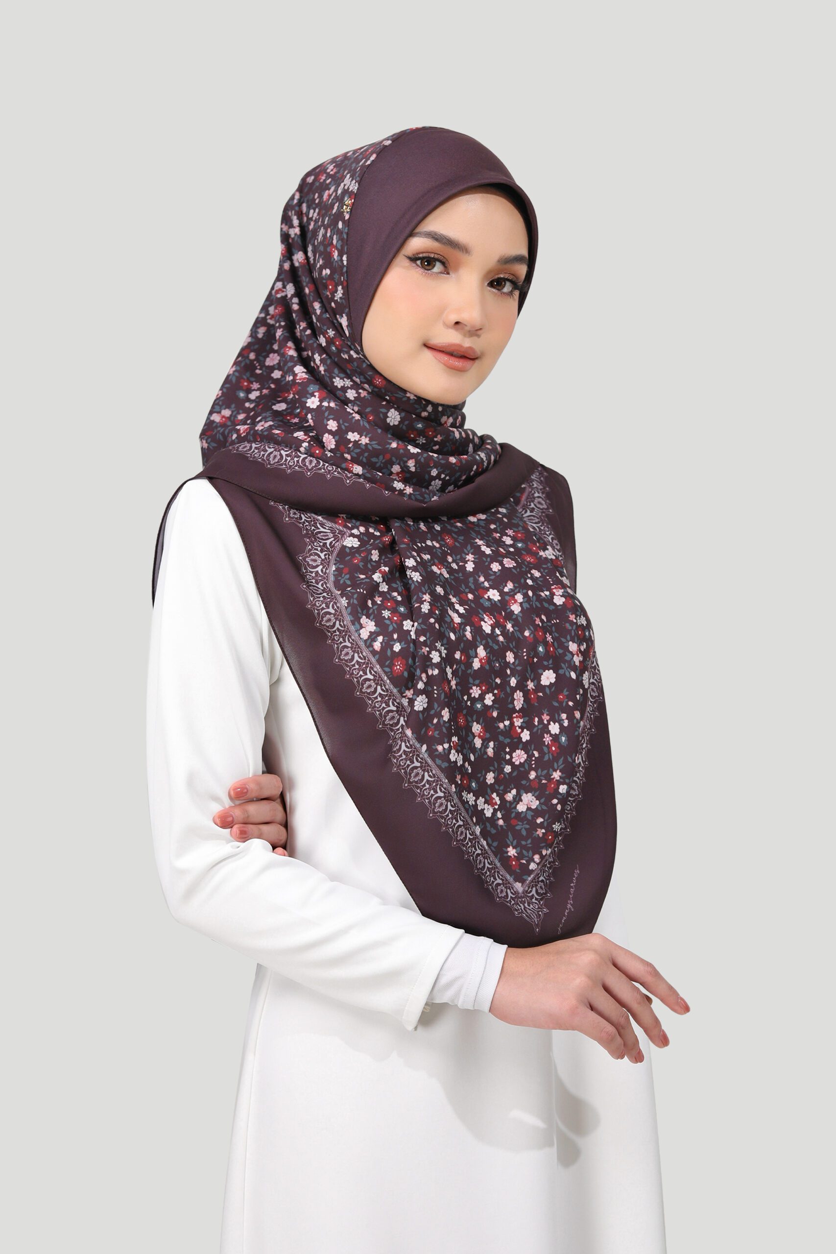 MALEEQA SYMPHONY – RHEA – JIMMY SCARVES